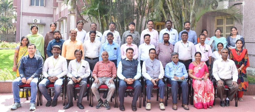 Home | ICAR-Indian Institute Of Oilseeds Research