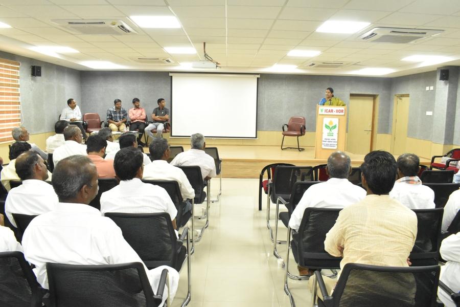 Staff of IIOR, farmers and other stakeholders participating in the ...